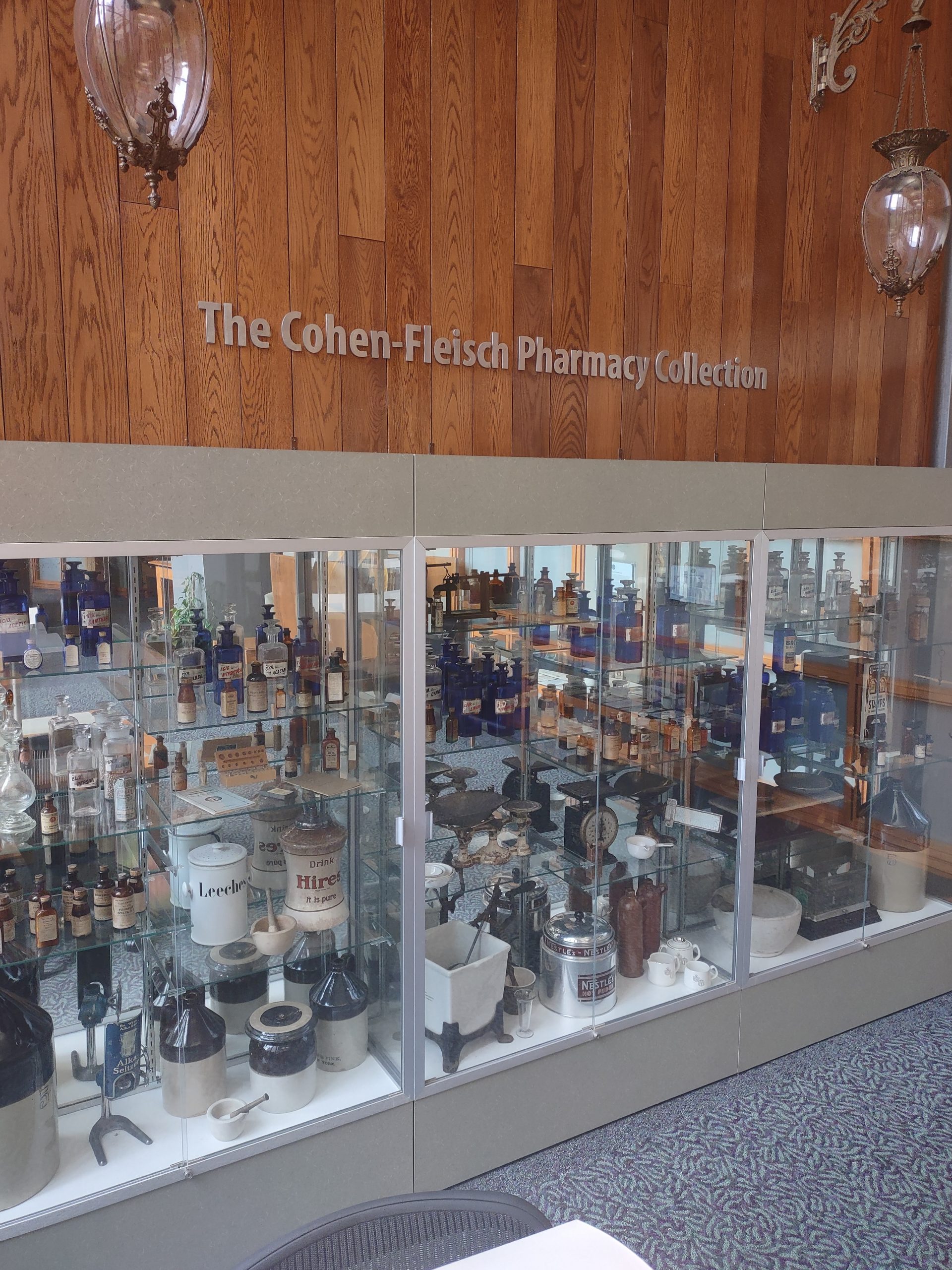 Cohen-Fleisch Pharmacy Collection | UConn Health Sciences Library